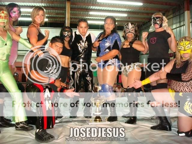 LUCHAMANIA - RESULTADOS Y FOTOS DE LLF VIERNES 18 JULIO - LUCHAMANIA